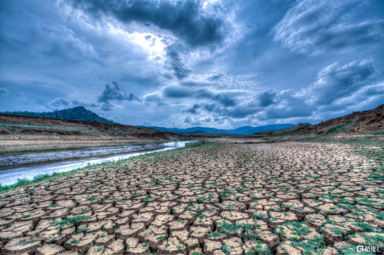 全球熱炸了 - SL886 日誌